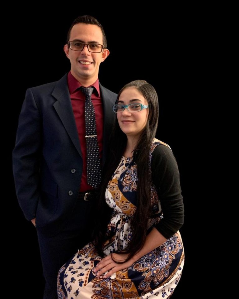 Esperanza TV – Pastor Derek Rivera